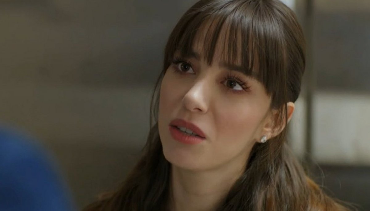 Disfruta de "Amor sin Recetas": Nazli espera a Ferit | TVN