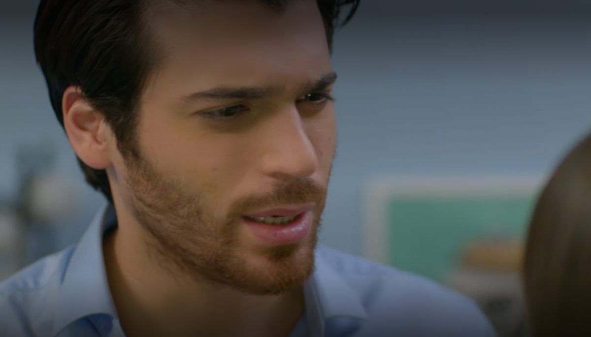 Ferit enfrenta a Nazli | TVN