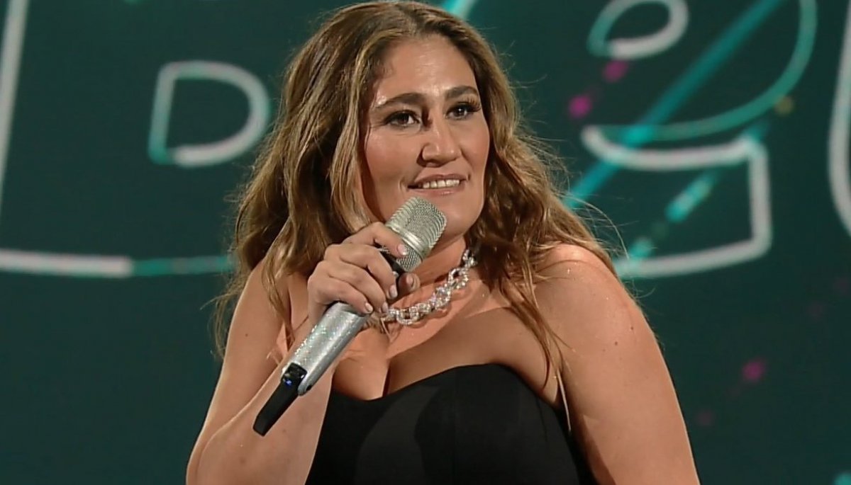 Belén Mora terminó su rutina pese a complejo final | TVN