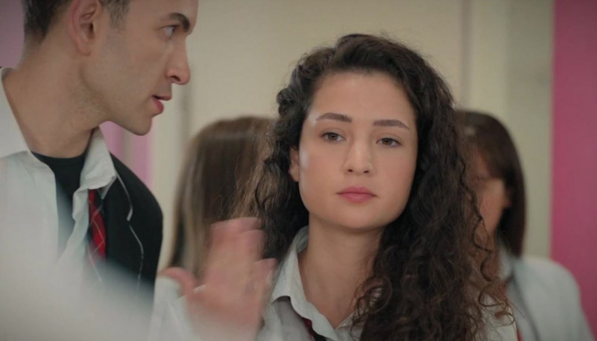 Tolga y Aybike se unen para salvar a Asiye | TVN