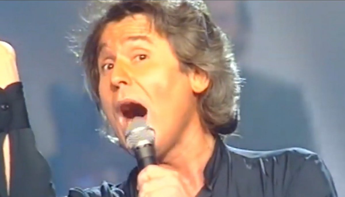 ¡Es-cán-da-lo! Hoy Raphael cumple 80 años, felicidades | TVN