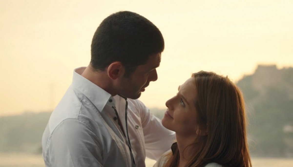El amor de Ates y Bahar | TVN