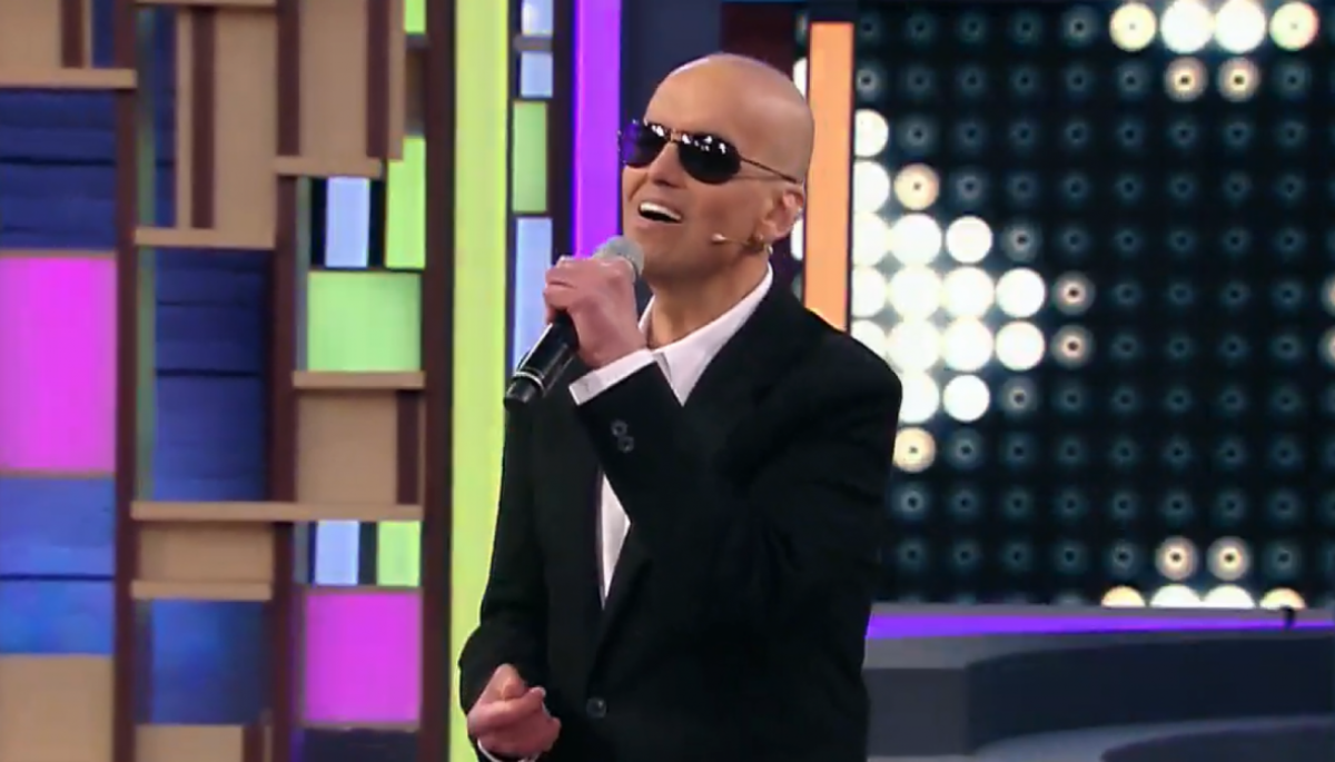 Juan Antonio Labra regresa con un nuevo sencillo | TVN