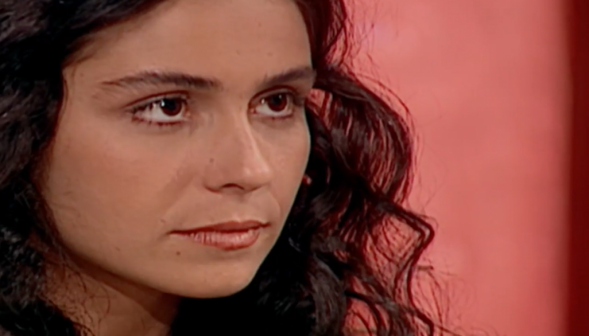 ¡Descubren a Jade!: Mira el avance de este viernes de "El Clon" | TVN