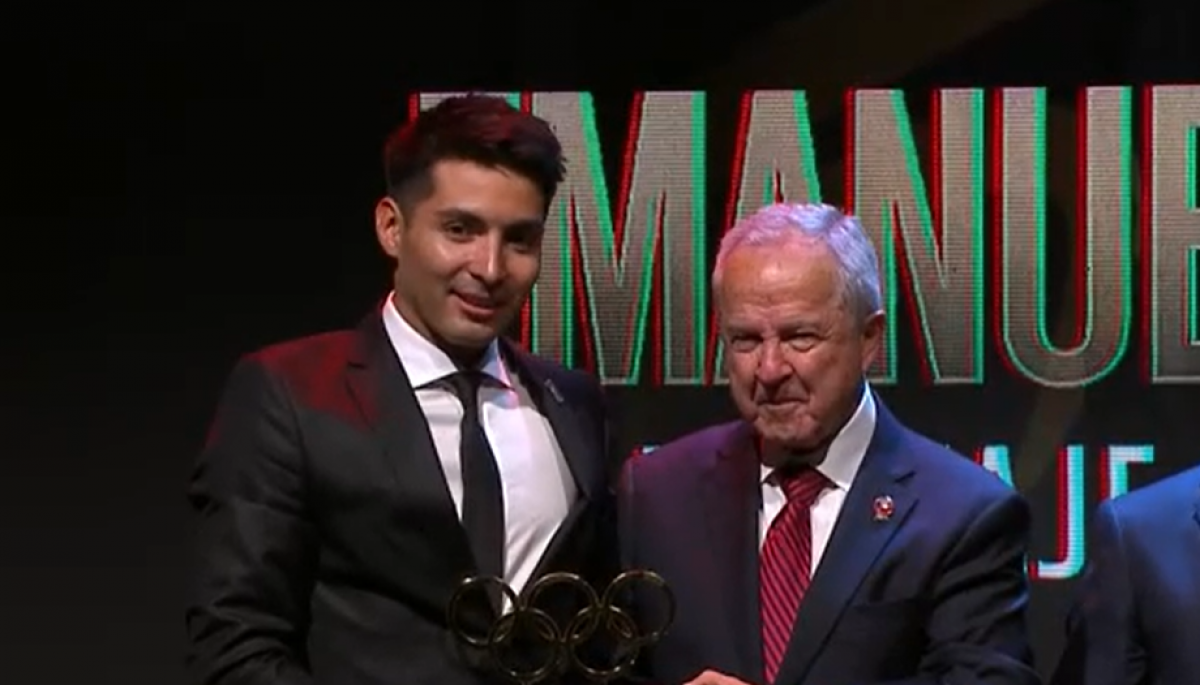 Campeón del mundo: Emanuelle Silva recibe el galardón a Mejor ...