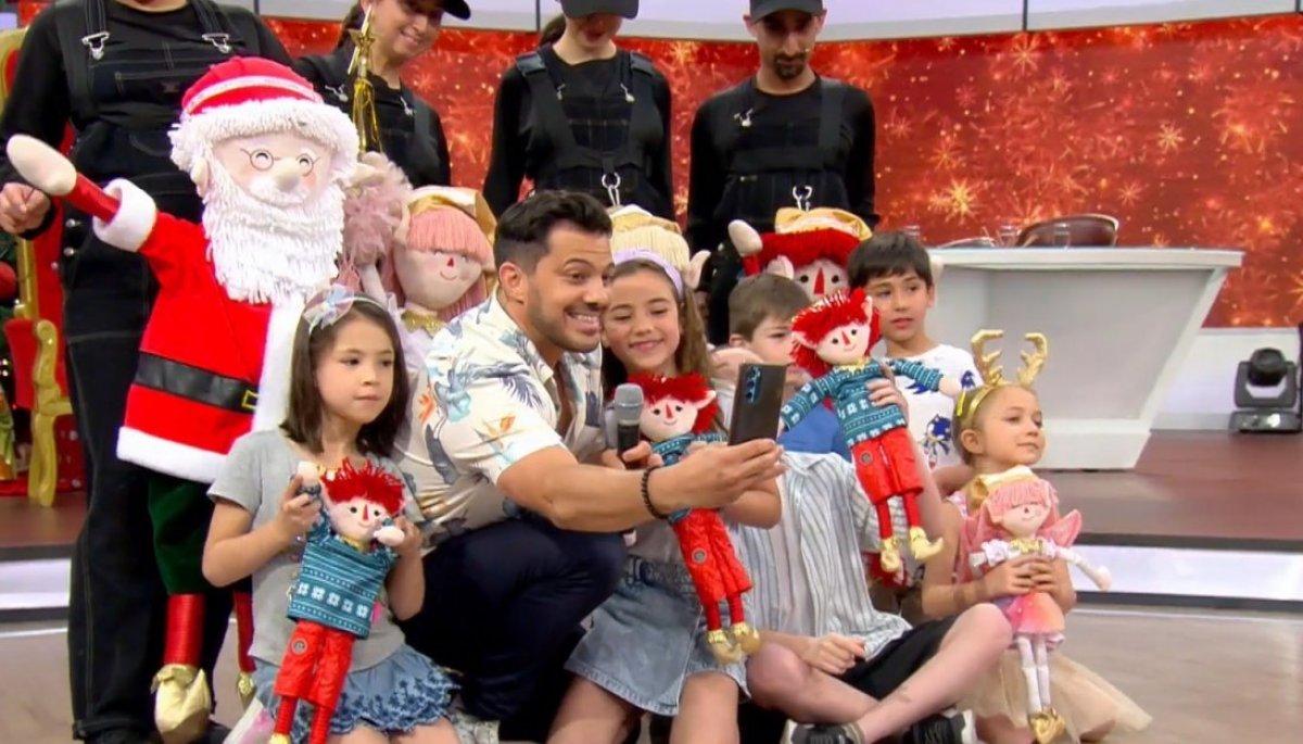 "Los duendes mágicos" visitaron el "Buenos Días a Todos" | TVN
