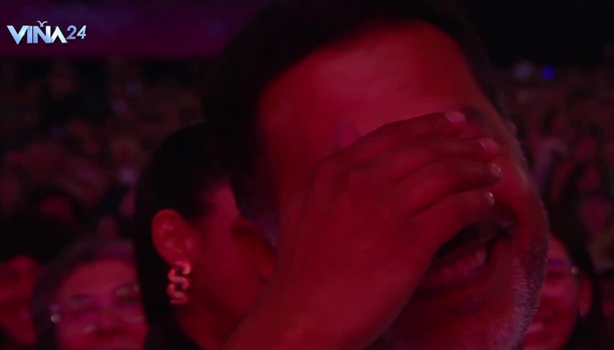 El chiste de Alison Mandel que hizo que Pedro Rumonit se tapara la cara ...