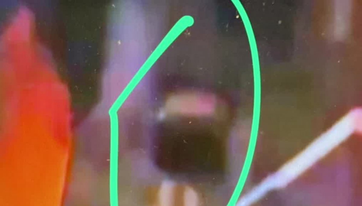 Persona escapa de incendio en edificio del centro de Santiago | TVN