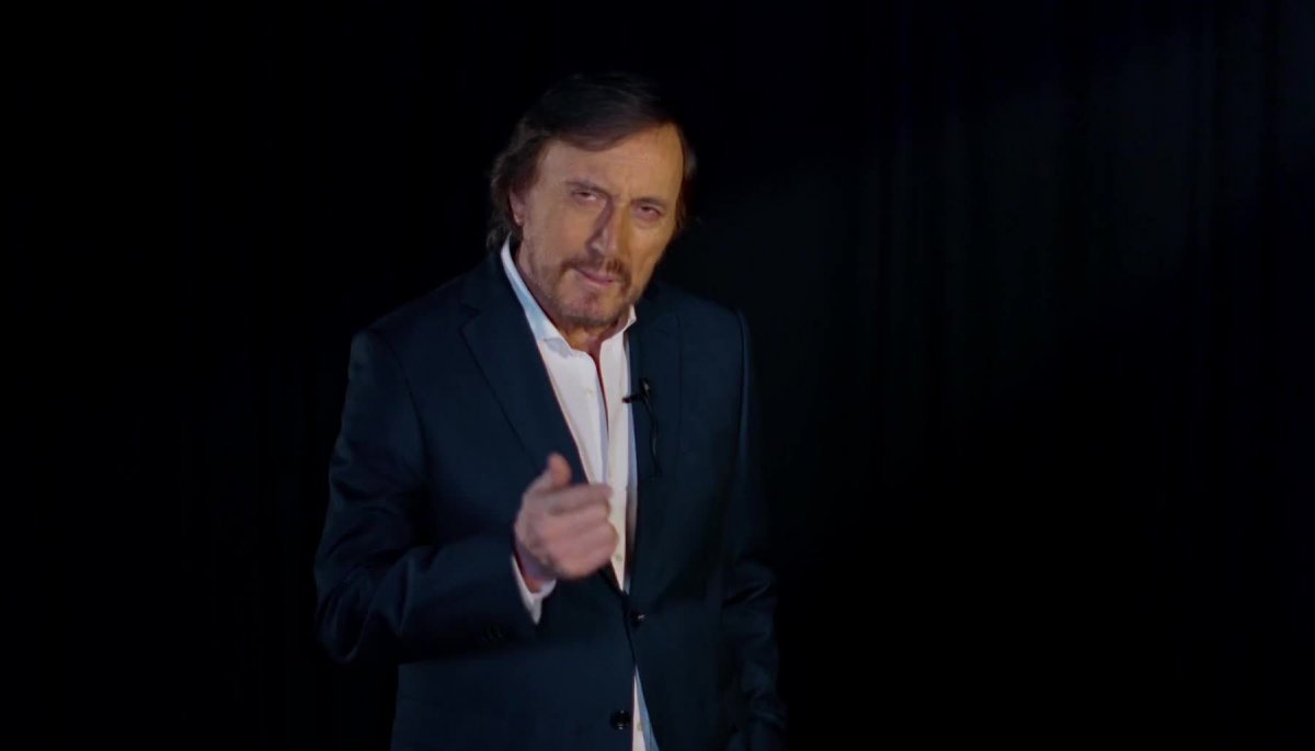 Carlos Pinto presenta “Entre el amor y el miedo” | TVN