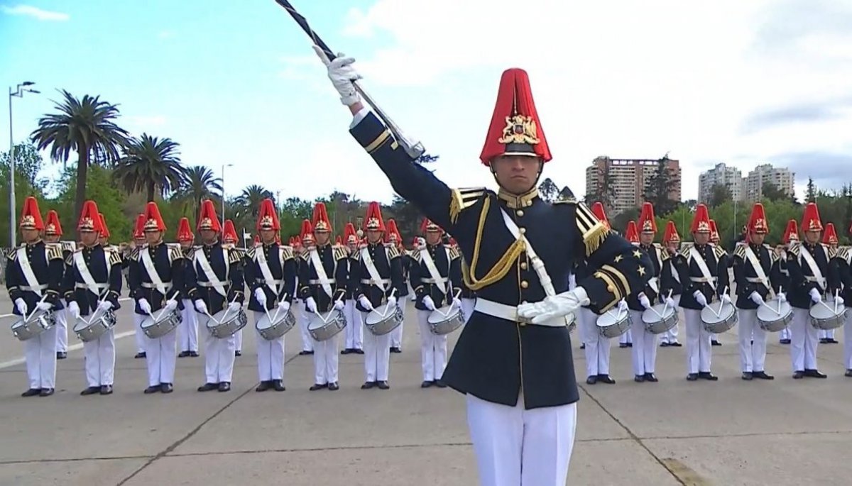 Revive el inicio de la gran Parada Militar en honor a las Glorias del ...