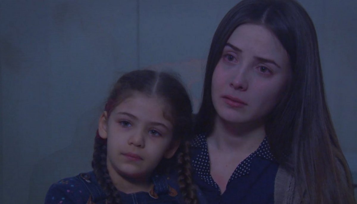 Las despedidas de Melek: Mira el capítulo de este lunes de "Elif" | TVN