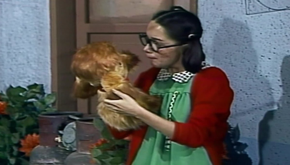 El Chavo del 8: El perro Peluchin | TVN