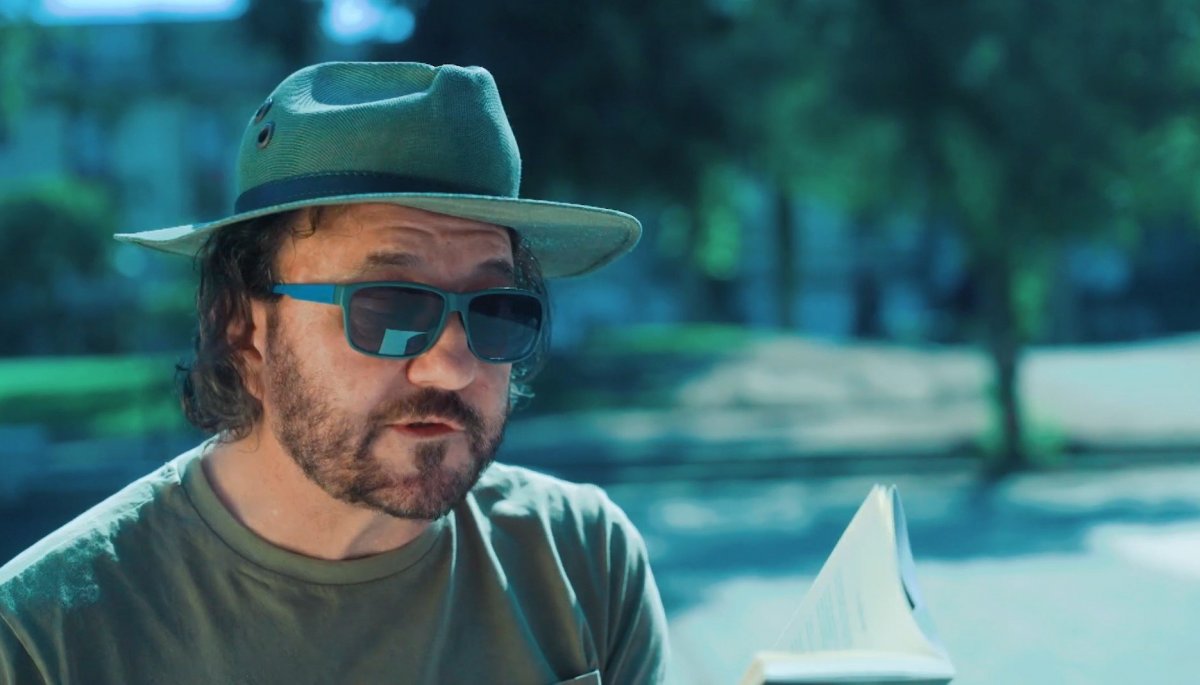 Letras Migrantes en NTV: Poeta Daniel Calabrese | TVN