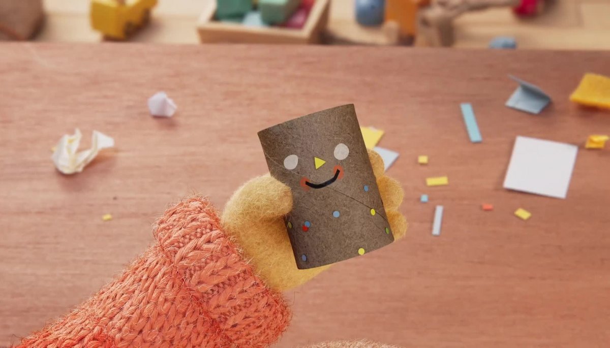 Wow Lisa: "Amigos de Cartón" | TVN