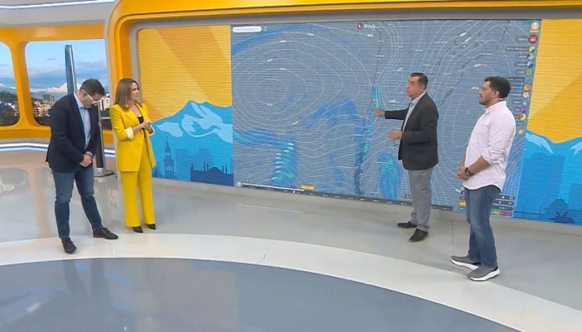 ¡Se viene la lluvia! Anuncian un "tren de sistemas frontales" | TVN