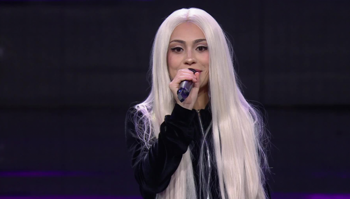 Christina Aguilera trae un clásico: "Ven conmigo, ven conmigo baby" | TVN