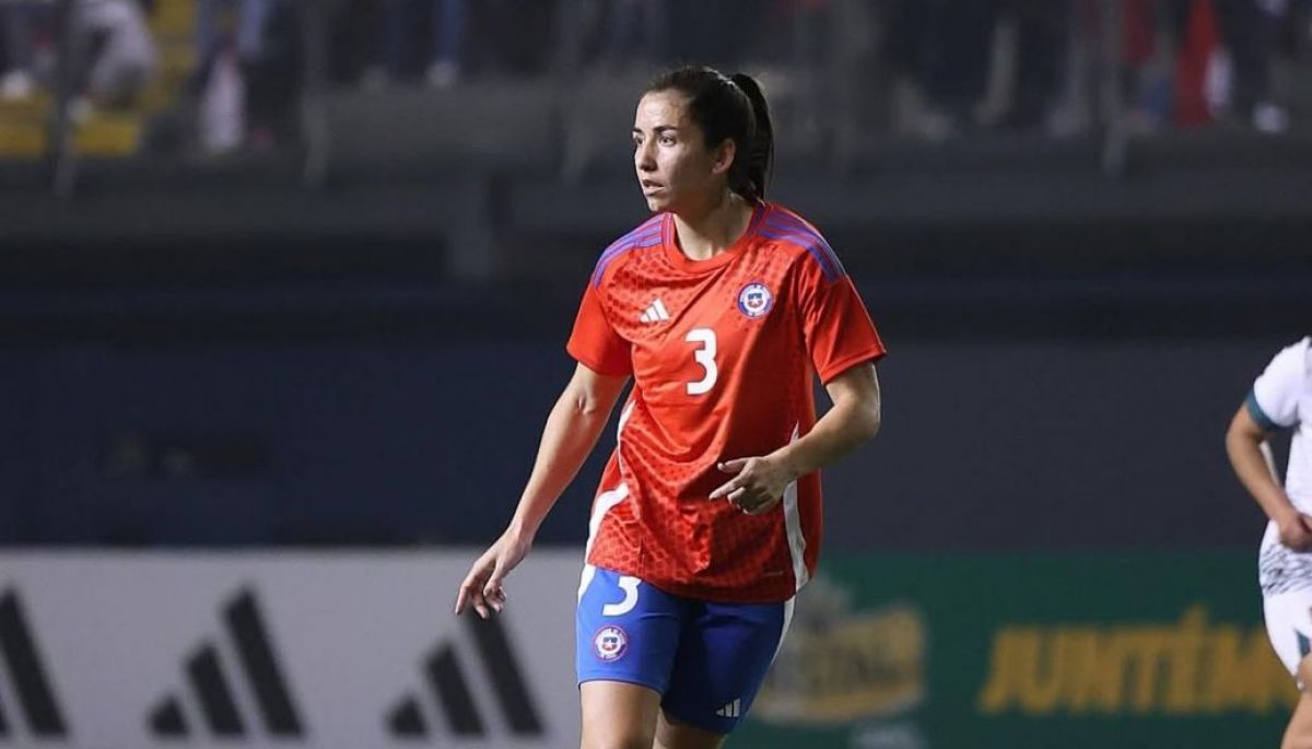 La salvada de Fernanda Ramírez ante Ecuador que destacó la Conmebol | TVN