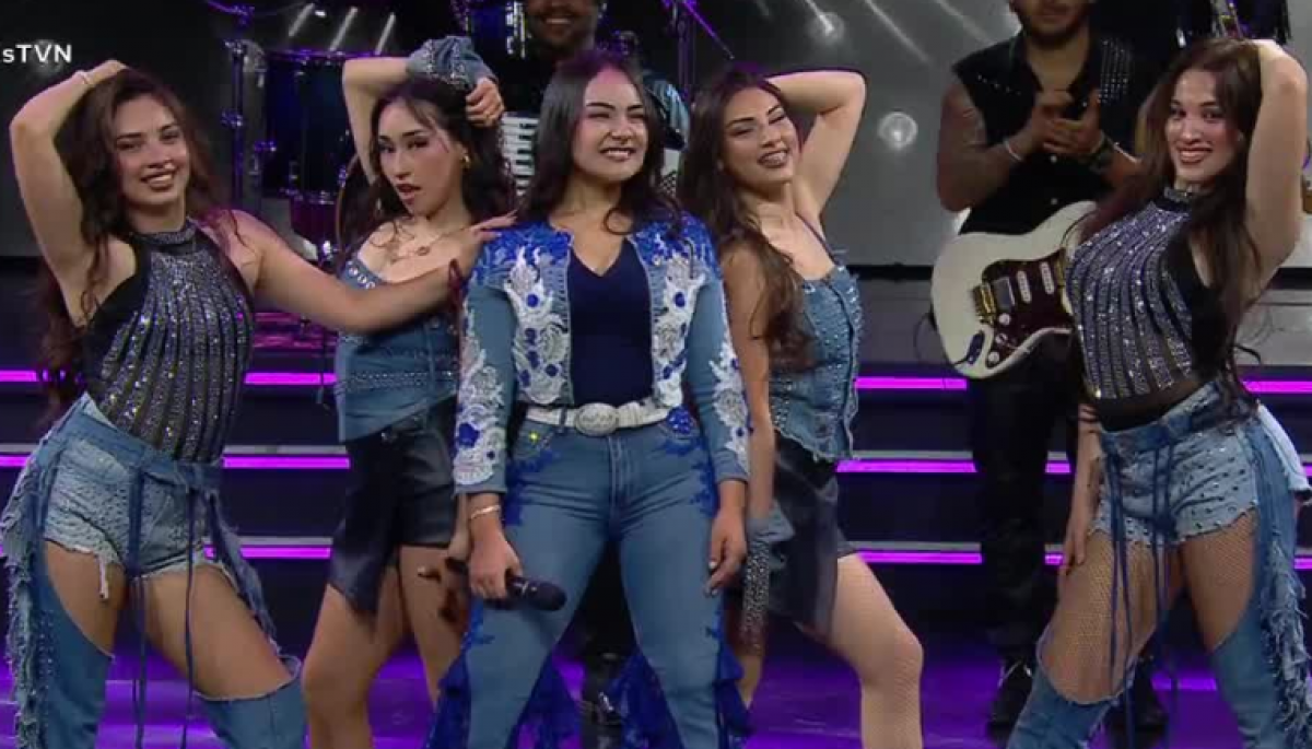 Alanys Lagos abrió Mi Nombre Es con sus éxitos | TVN