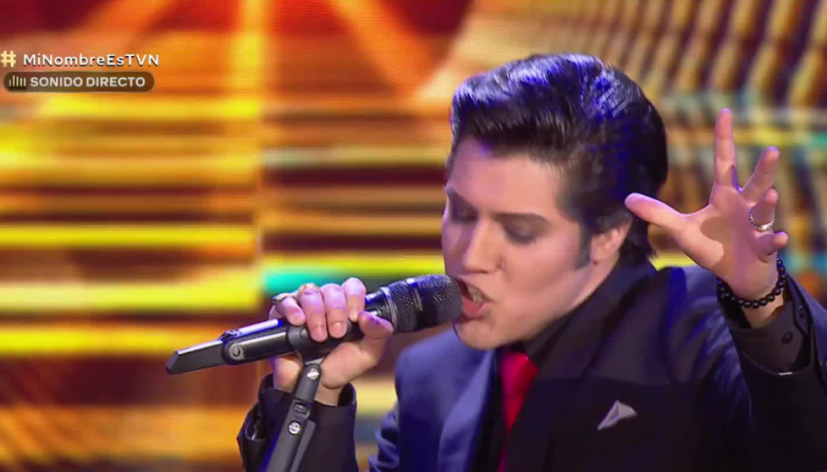 Elvis Presley llegó con una explosión de energía retro que sacudió el ...