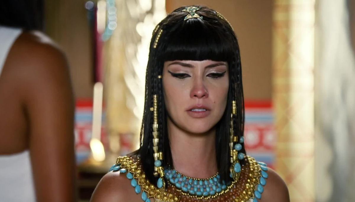 El dilema de Nefertari: Mira el momento de este jueves de "Moisés y los ...