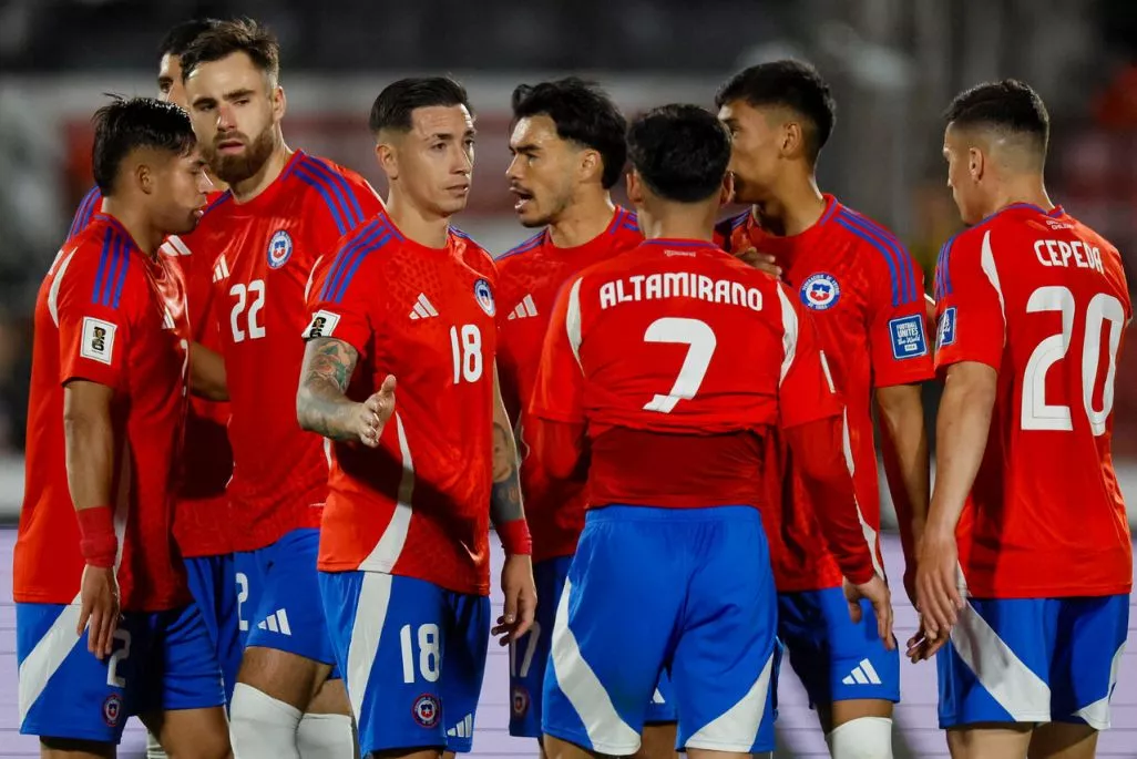 La nueva marca que vestirá a la Roja y el millonario contrato que firmó ...